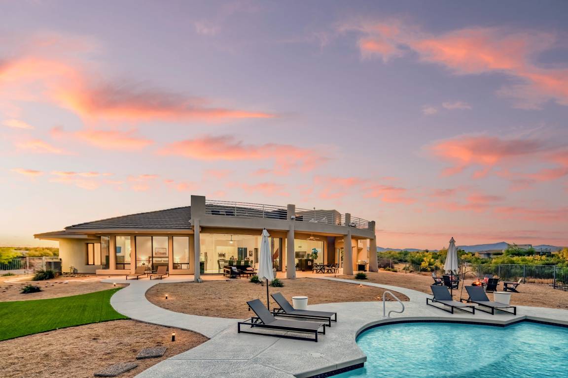 360 M² Casa ∙ 4 Habitaciones ∙ 12 Huéspedes - Río Verde, AZ