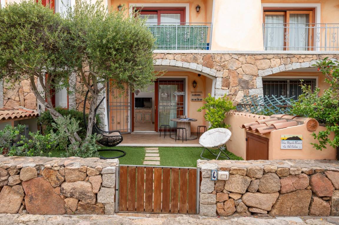 65 M² Apartment ∙ 2 Bedrooms ∙ 4 Guests - Olbia