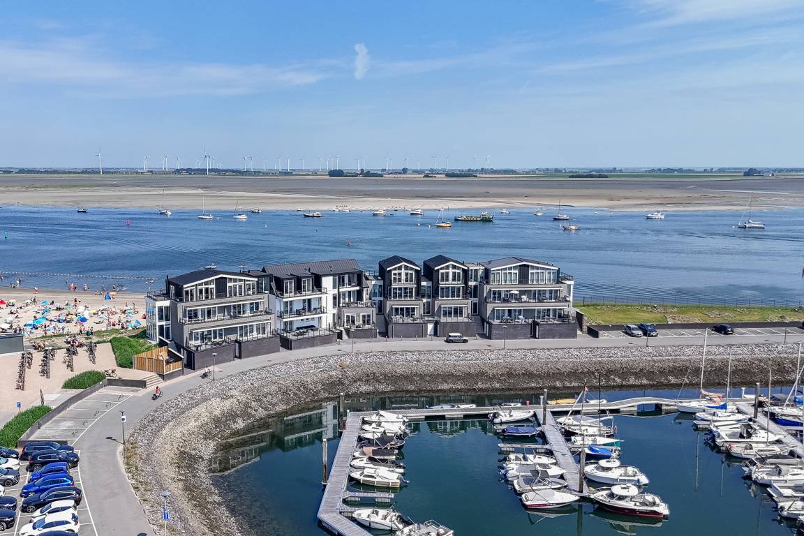 130 M² Appartement ∙ 2 Slaapkamers ∙ 4 Gasten - Bruinisse