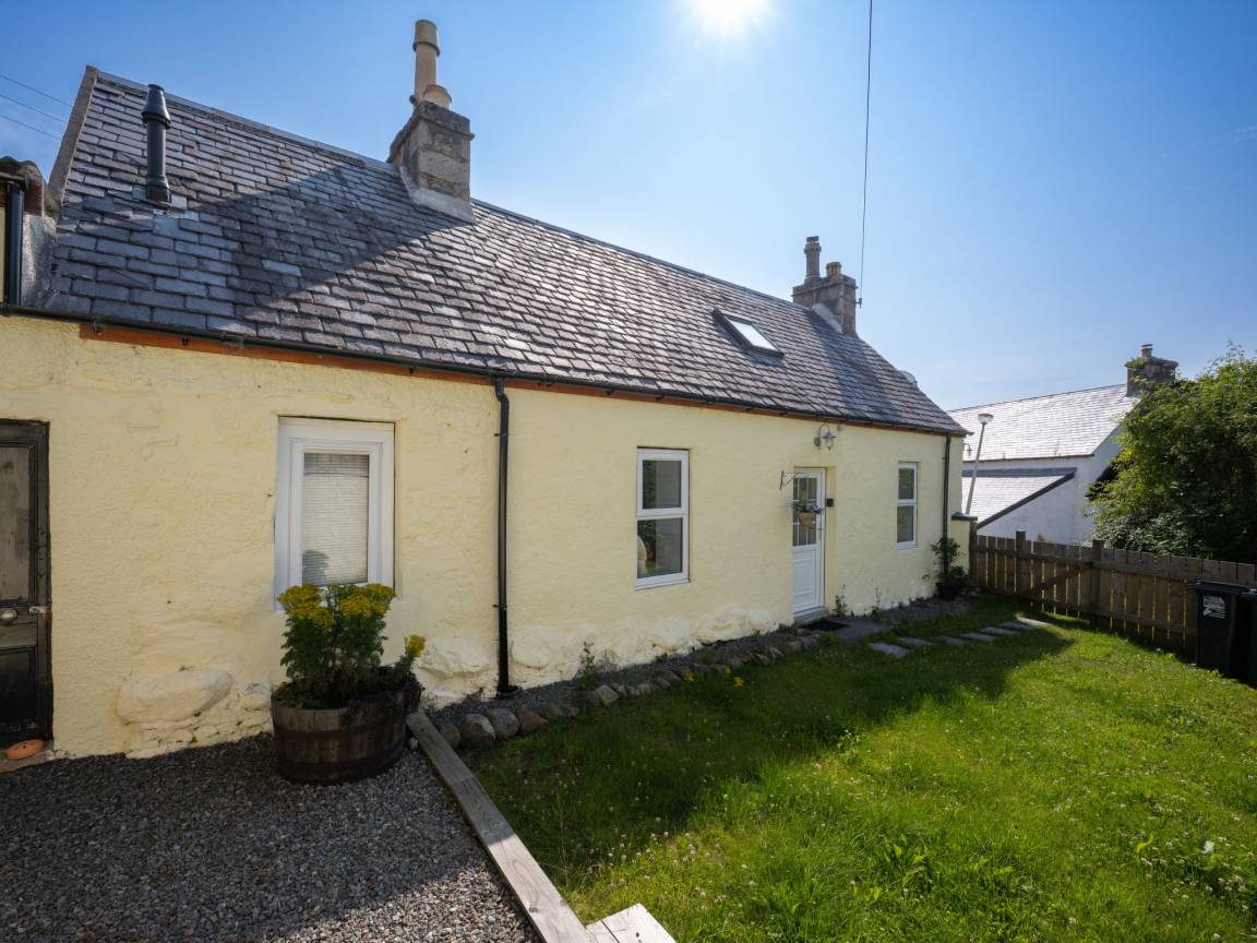 House ∙ 2 Bedrooms ∙ 4 Guests - Drumnadrochit