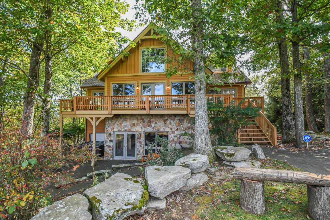303 M² House ∙ 5 Bedrooms ∙ 14 Guests - Deep Creek Lake, MD