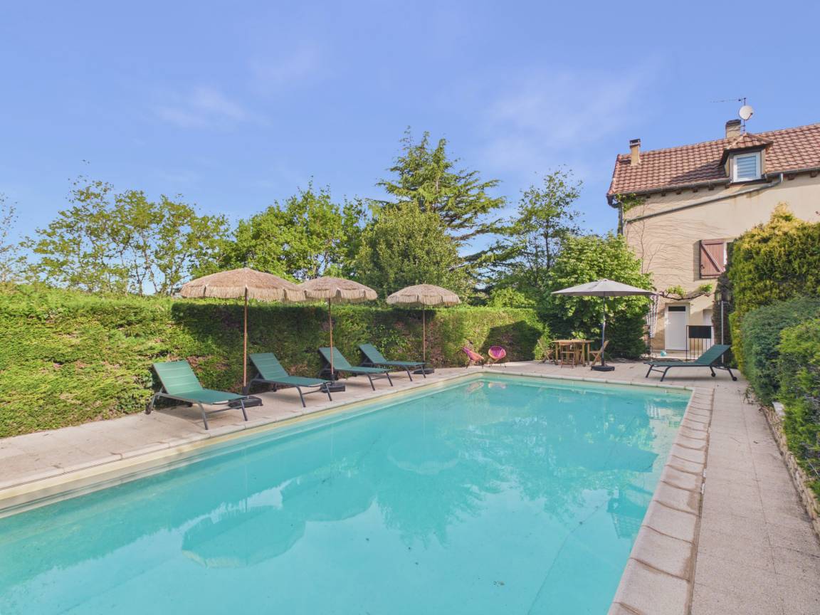 200 M² Maison De Vacances ∙ 5 Chambres ∙ 12 Personnes - Sarlat-la-Canéda