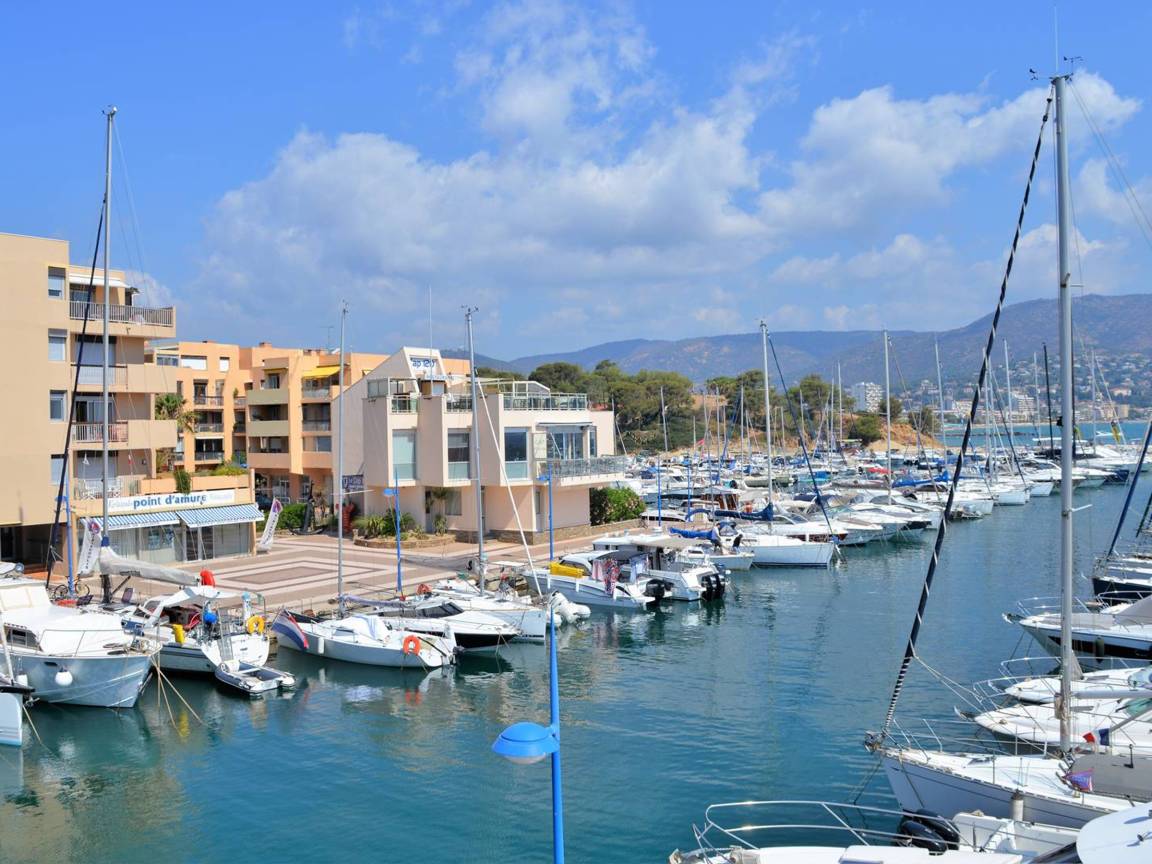 25 M² Apartment ∙ 1 Bedroom ∙ 4 Guests - Bormes-les-Mimosas