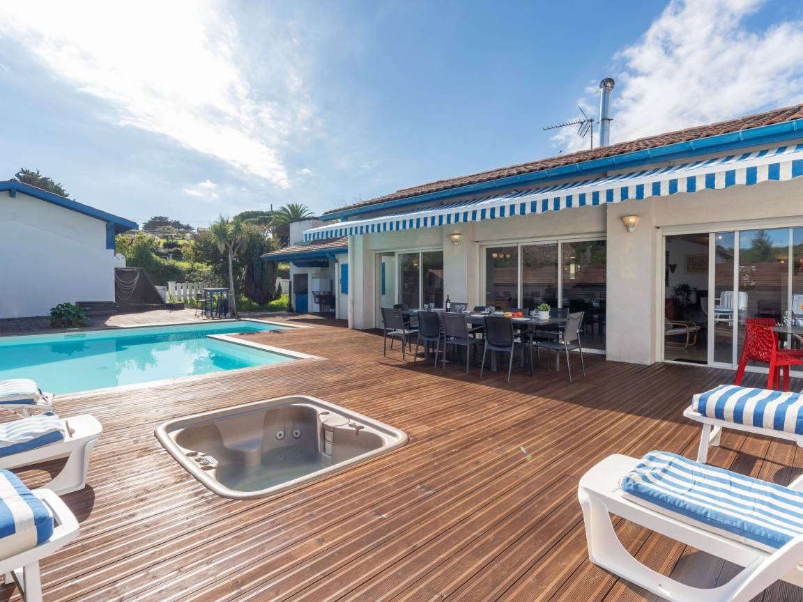 300 M² Casa Vacanza ∙ 6 Camere Da Letto ∙ 15 Ospiti - Guéthary