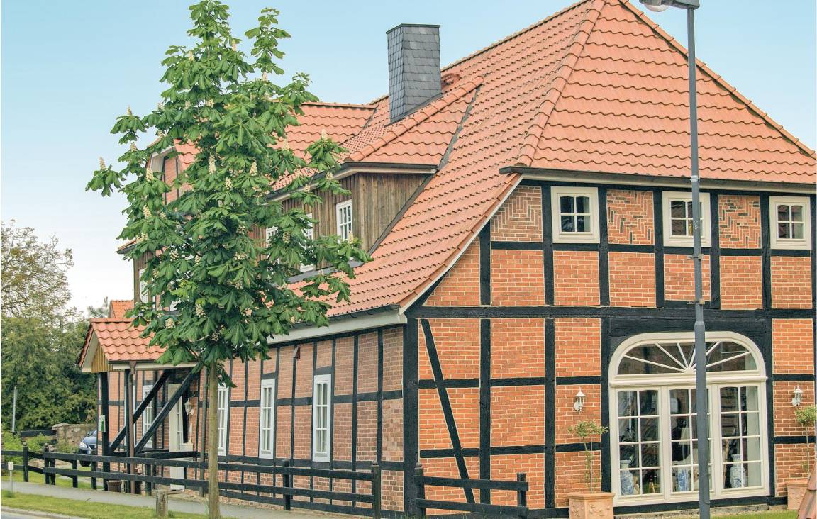 77 M² Apartment ∙ 3 Bedrooms ∙ 4 Guests - Lüneburg