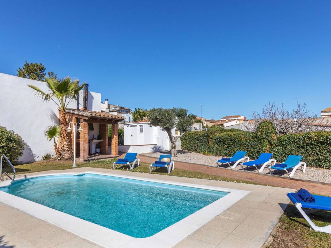 350 M² House ∙ 4 Bedrooms ∙ 8 Guests - Caldes de Malavella