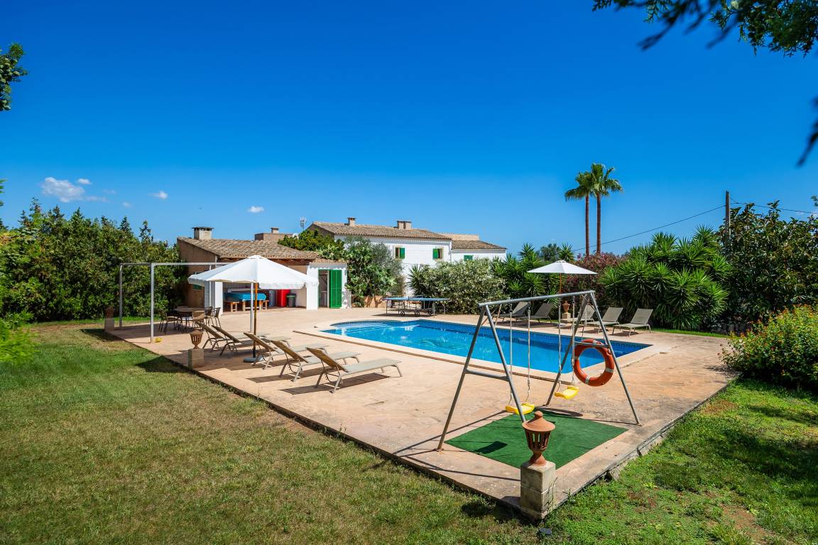 200 M² Casa De Campo ∙ 5 Habitaciones ∙ 10 Huéspedes - Cala Figuera