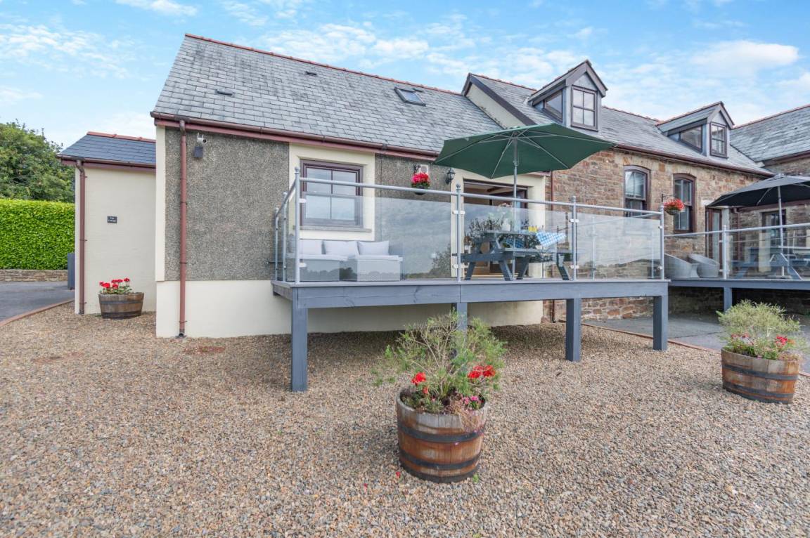 Cottage ∙ 3 Bedrooms ∙ 5 Guests - Narberth