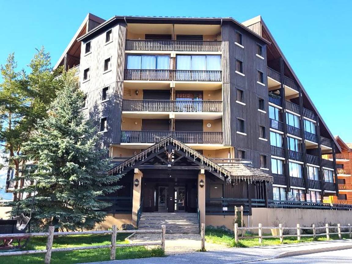 25 M² Studio Flat ∙ 1 Bedroom ∙ 4 Guests - La Joue du Loup