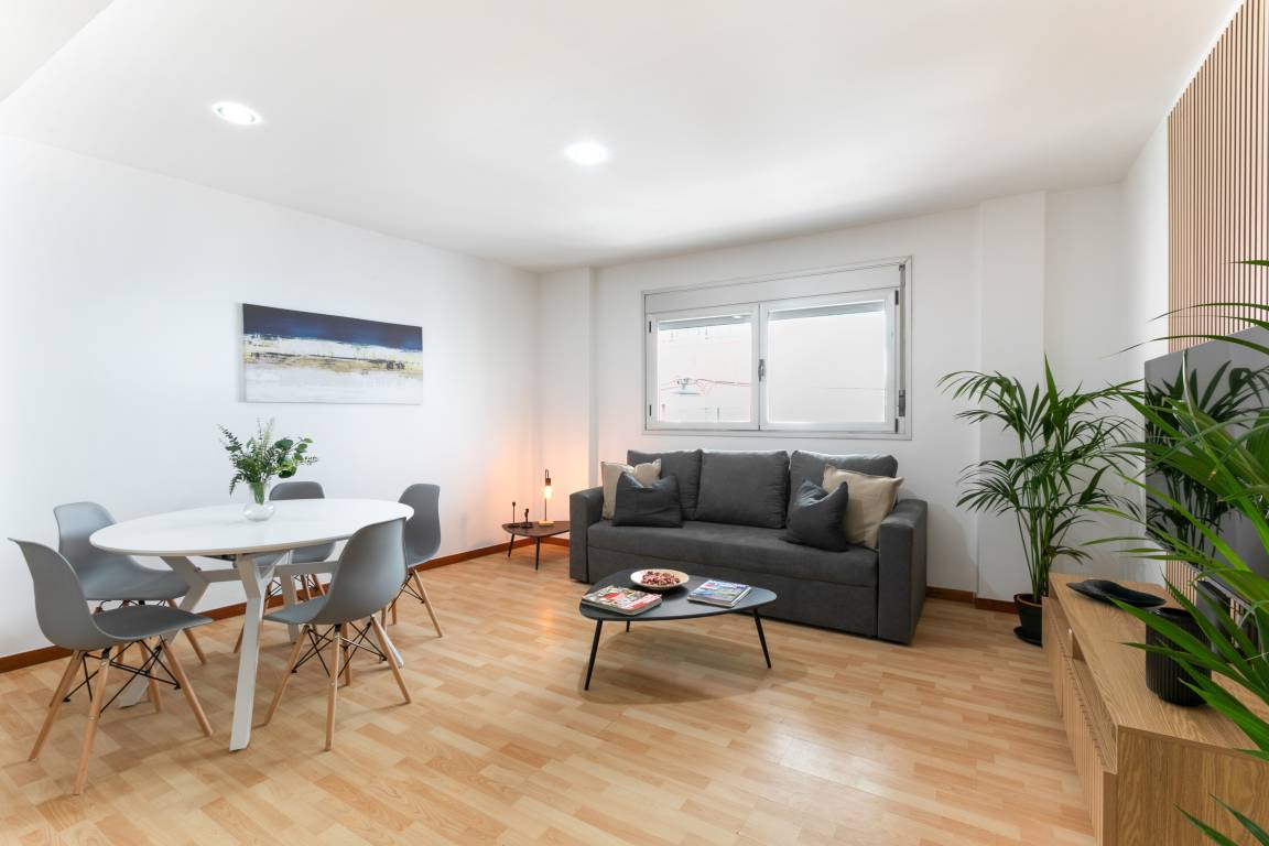 85 M² Apartamento ∙ 2 Habitaciones ∙ 6 Huéspedes - Santa Cruz de Tenerife