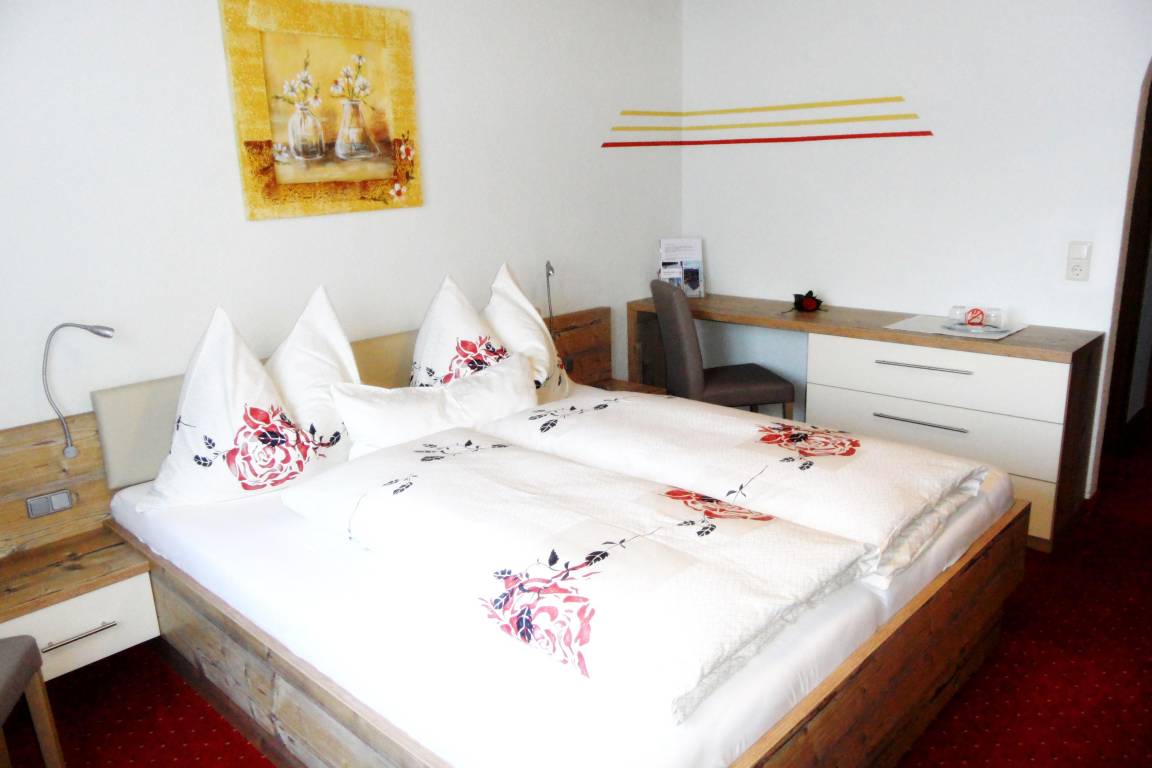 30 M² Ferienwohnung ∙ 2 Schlafzimmer ∙ 4 Gäste - Galtür