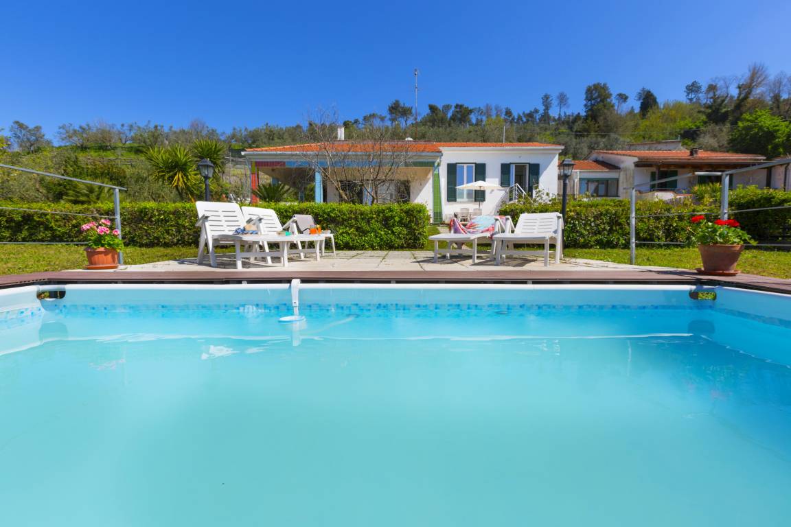 180 M² Villa ∙ 3 Bedrooms ∙ 8 Guests - Sorrento