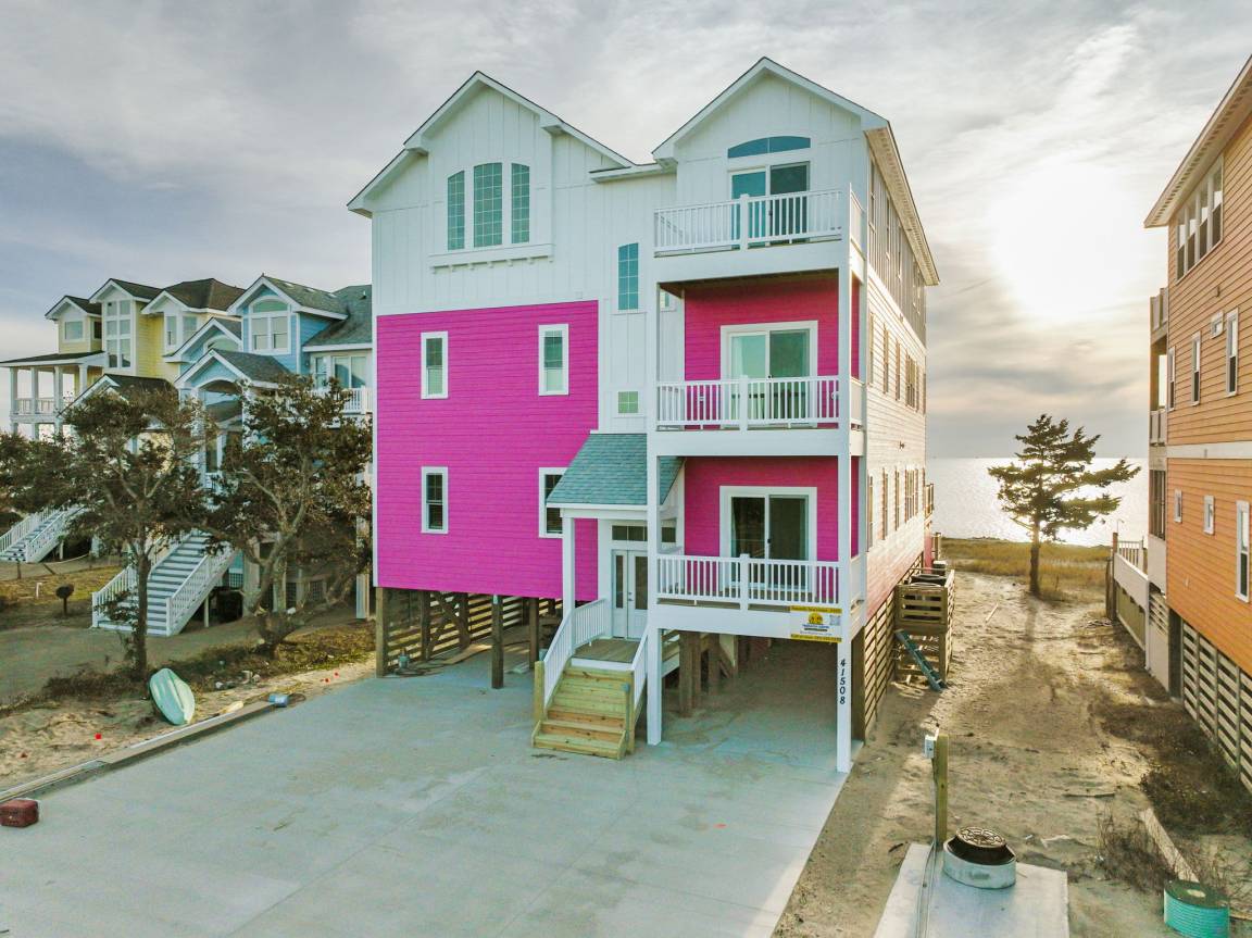 465 M² House ∙ 10 Bedrooms ∙ 24 Guests - Outer Banks, NC