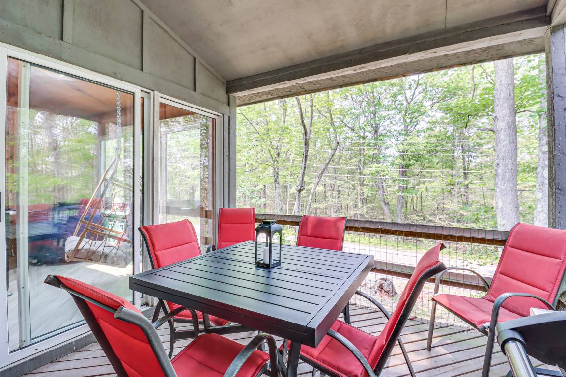 80 M² Apartment ∙ 2 Bedrooms ∙ 8 Guests - Pocono Mountains, PA