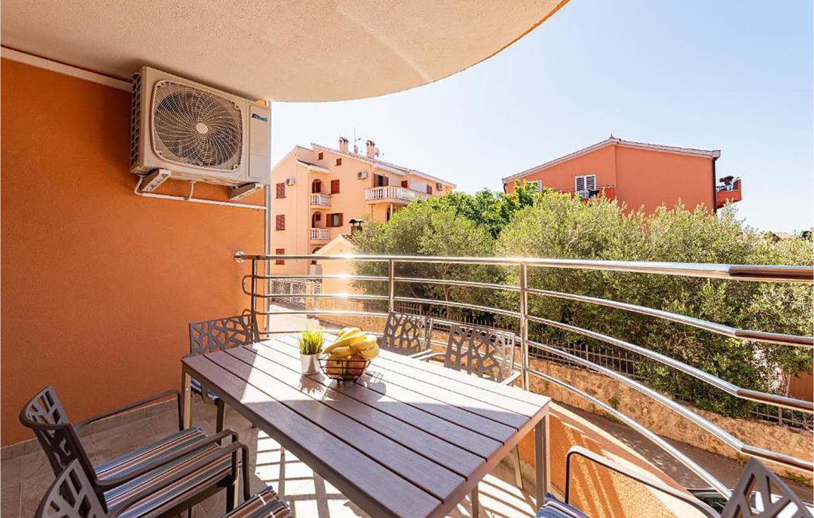 70 M² Ferienwohnung ∙ 2 Schlafzimmer ∙ 6 Gäste - Zadar