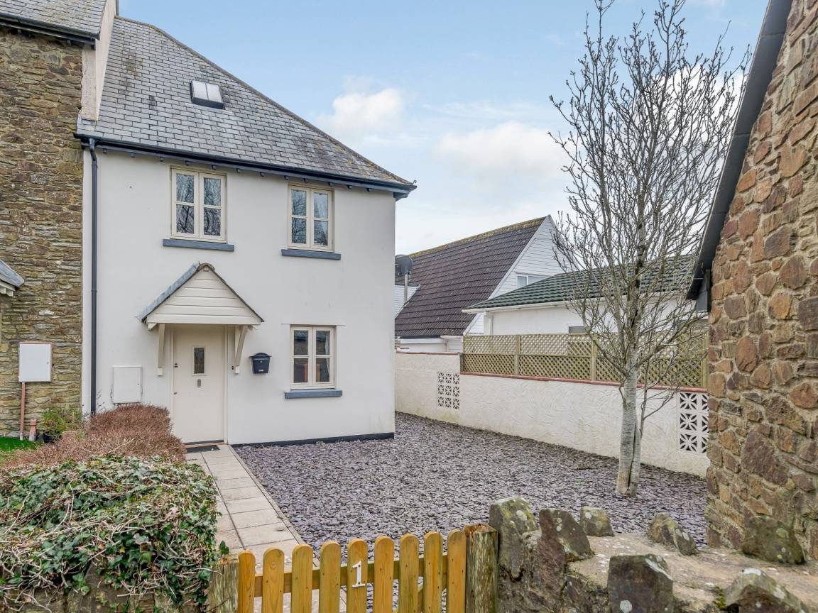 Cottage ∙ 3 Bedrooms ∙ 6 Guests - Brixham