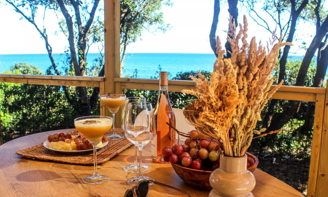 32 M² Mobilheim ∙ 2 Schlafzimmer ∙ 4 Gäste - Haute-Corse