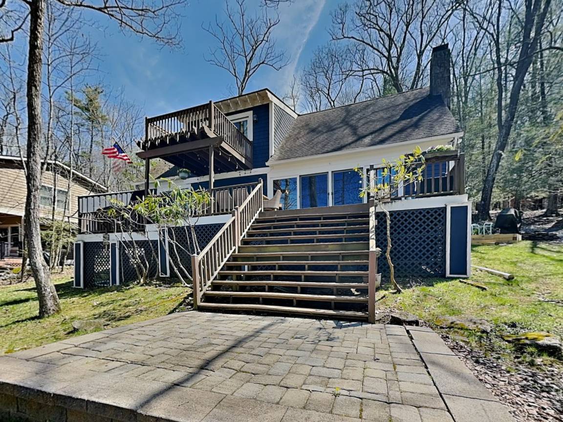 131 M² House ∙ 3 Bedrooms ∙ 6 Guests - Oakland, MD