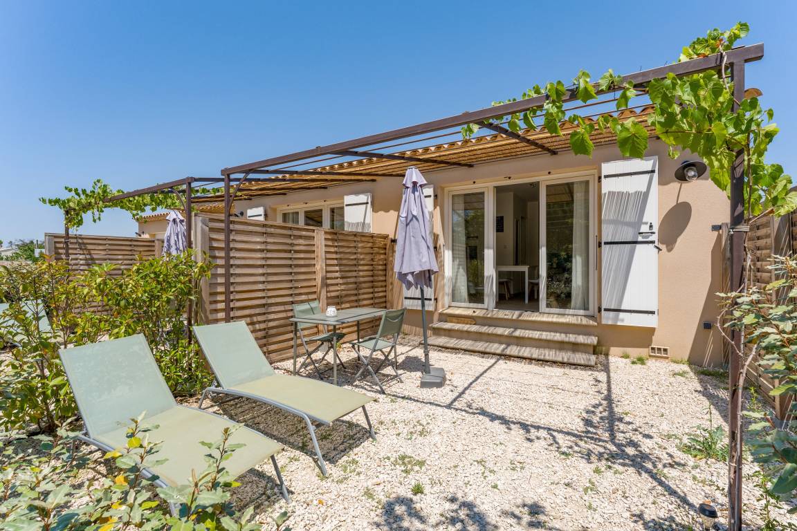 27 M² Studio Flat ∙ 1 Bedroom ∙ 2 Guests - Fontaine-de-Vaucluse