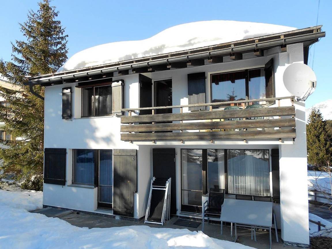 130 M² Ferienhaus ∙ 4 Schlafzimmer ∙ 8 Gäste - Lenzerheide