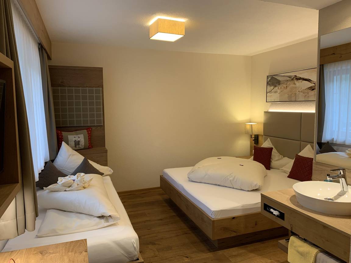 22 M² Hotel ∙ 1 Bedroom ∙ 3 Guests - Hochgurgl