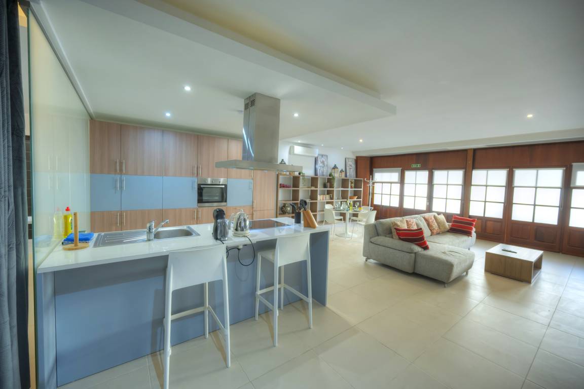 100 M² Apartamento ∙ 1 Habitación ∙ 2 Huéspedes - Malta