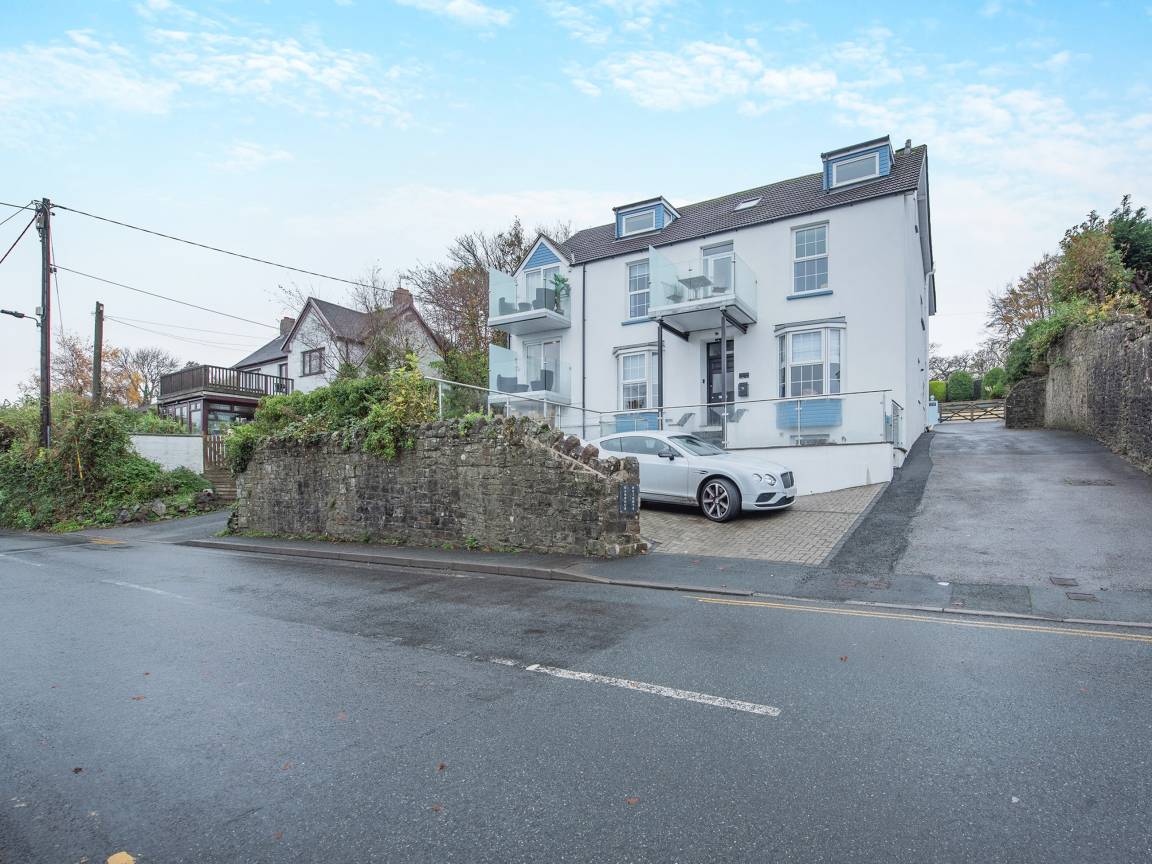 Cottage ∙ 2 Bedrooms ∙ 4 Guests - Saundersfoot