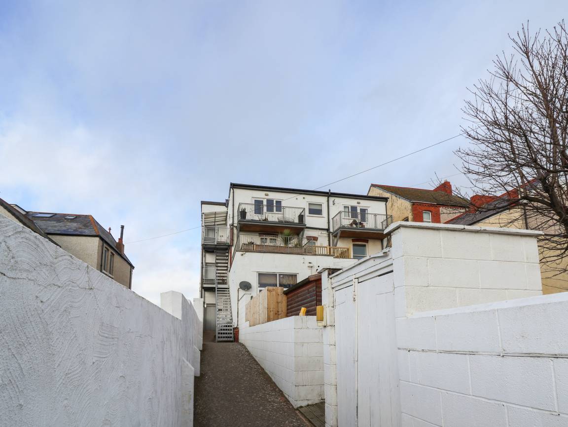 Cottage ∙ 2 Bedrooms ∙ 4 Guests - Prestatyn