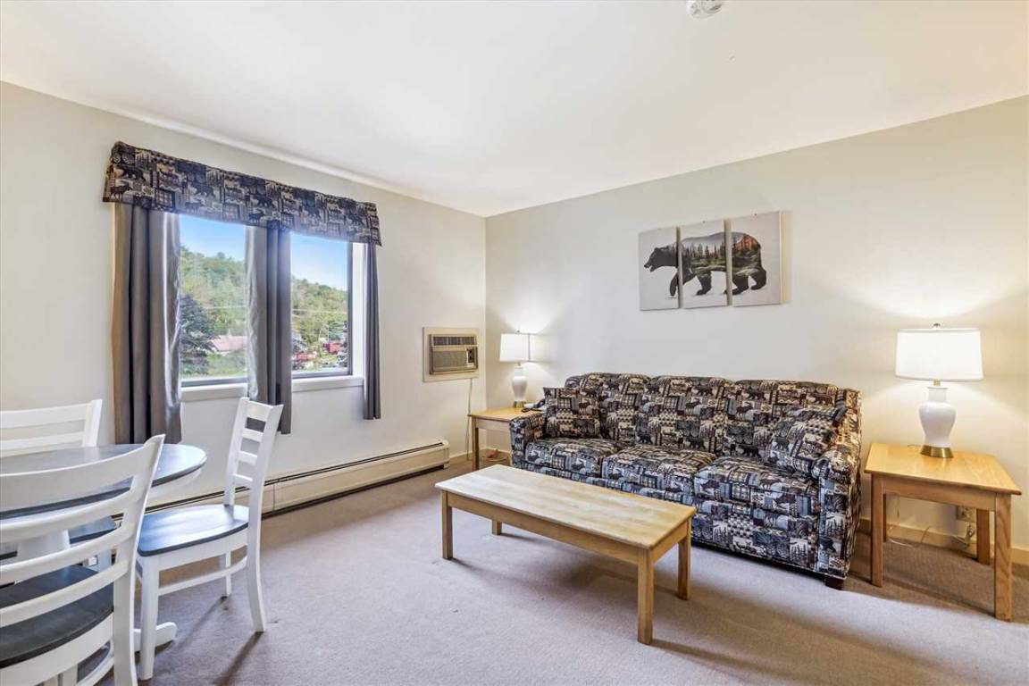 Hotel ∙ 1 Bedroom ∙ 6 Guests - Killington, VT