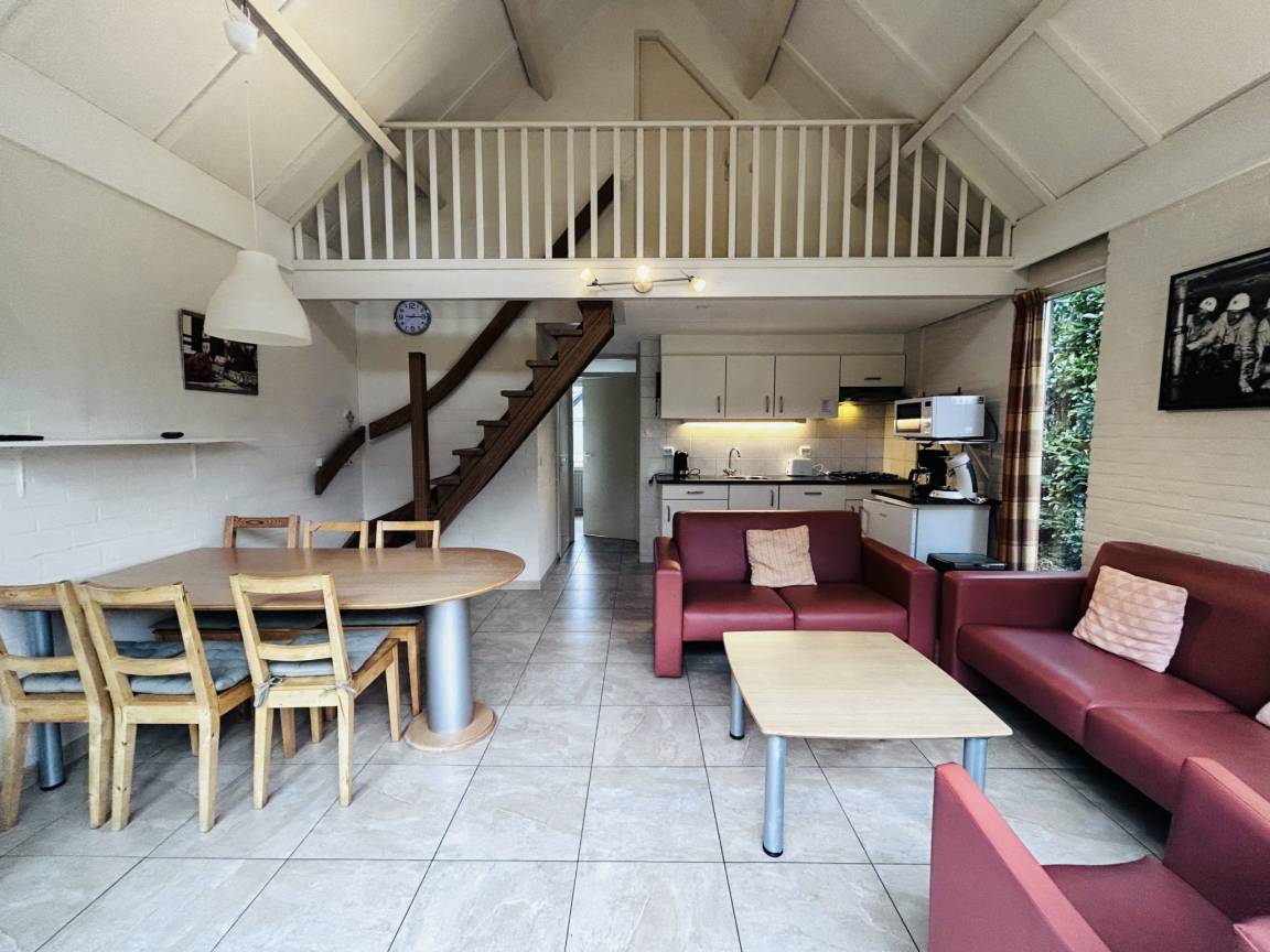 70 M² House ∙ 1 Bedroom ∙ 6 Guests - Heerlen