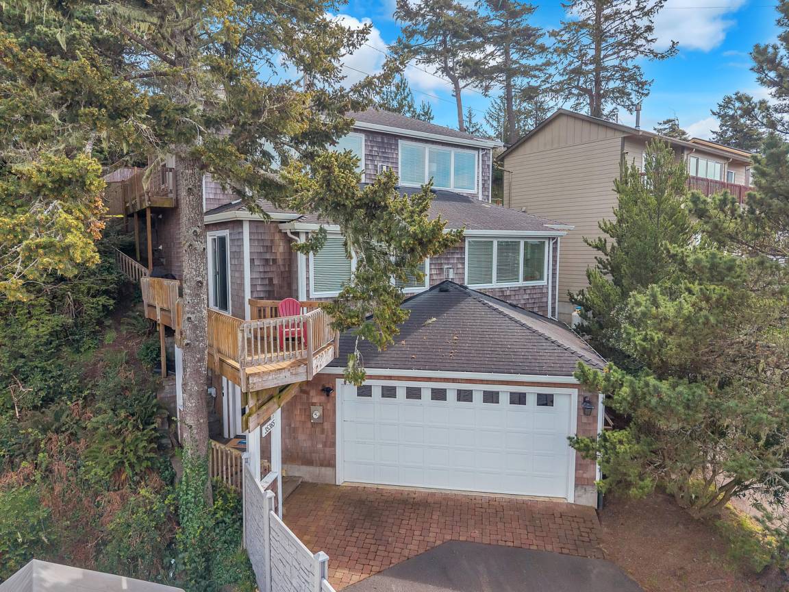 219 M² House ∙ 3 Bedrooms ∙ 6 Guests - Pacific City, OR