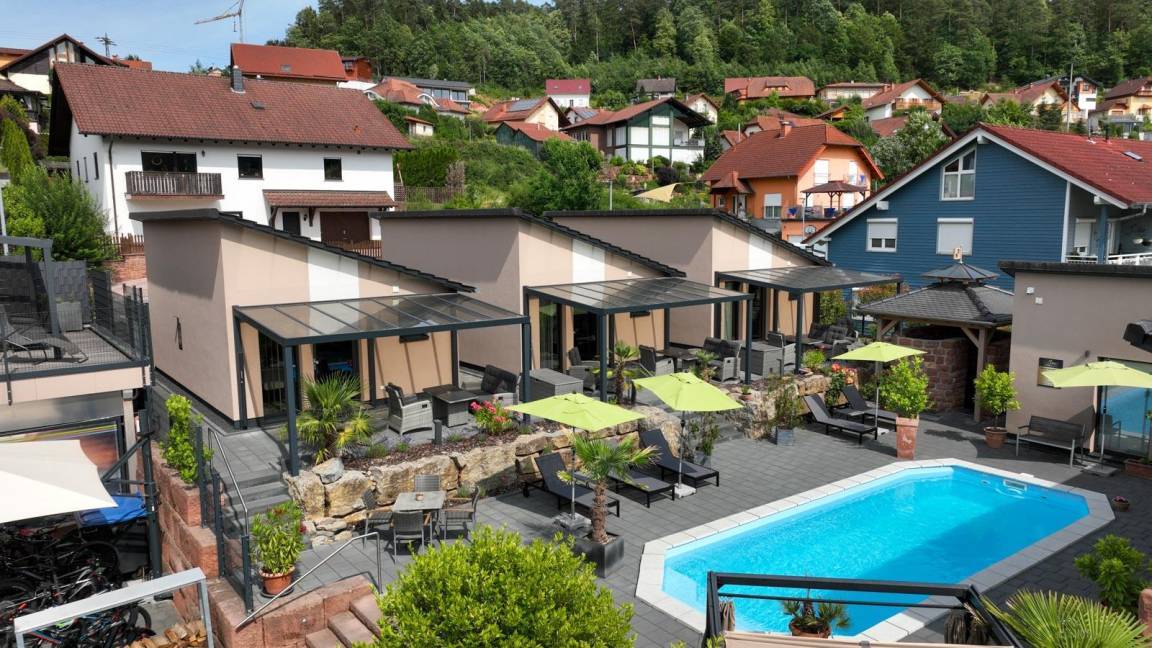 40 M² Ferienhaus ∙ 2 Schlafzimmer ∙ 4 Gäste - Erfweiler