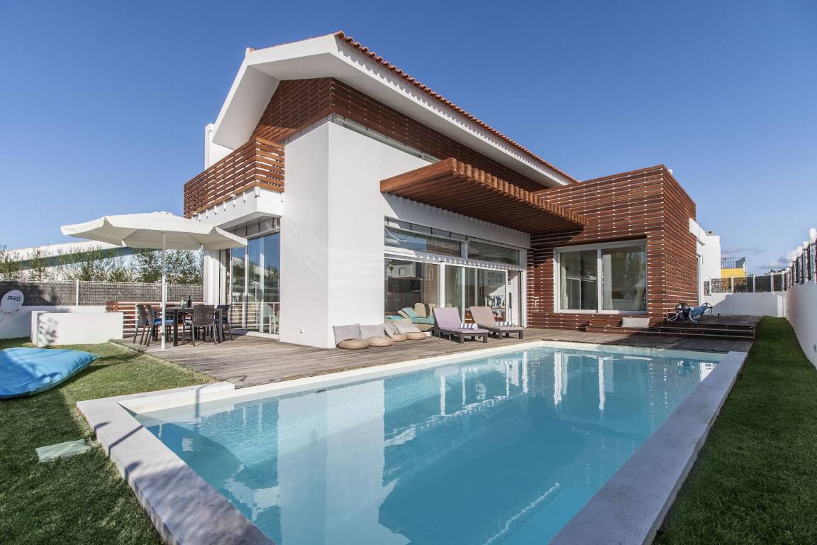 200 M² Villa ∙ 4 Bedrooms ∙ 11 Guests - Comporta