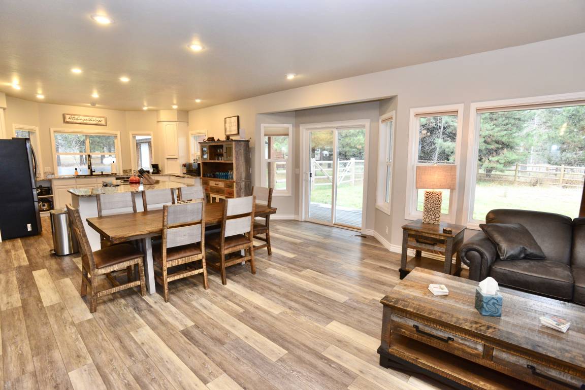 251 M² House ∙ 4 Bedrooms ∙ 14 Guests - McCall, ID