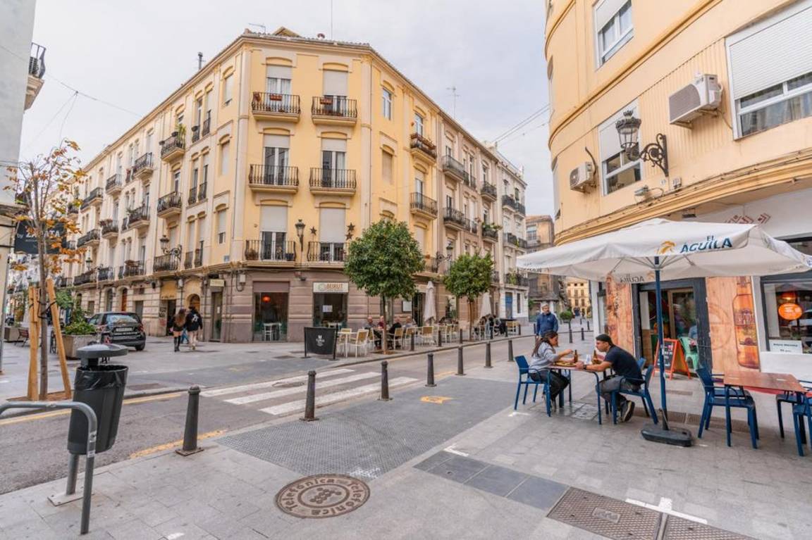 70 M² Ferienwohnung ∙ 2 Schlafzimmer ∙ 4 Gäste - Valencia