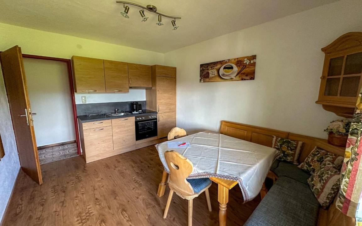 48 M² Ferienwohnung ∙ 2 Schlafzimmer ∙ 3 Gäste - Grundlsee