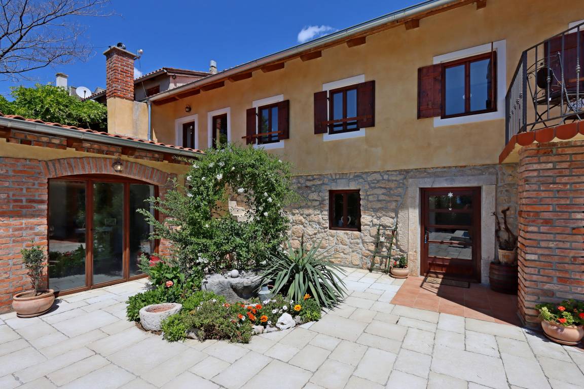 88 M² House ∙ 3 Bedrooms ∙ 6 Guests - Crikvenica