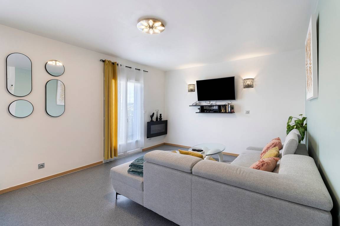 75 M² Appartement ∙ 2 Chambres ∙ 4 Personnes - Collonges-la-Rouge