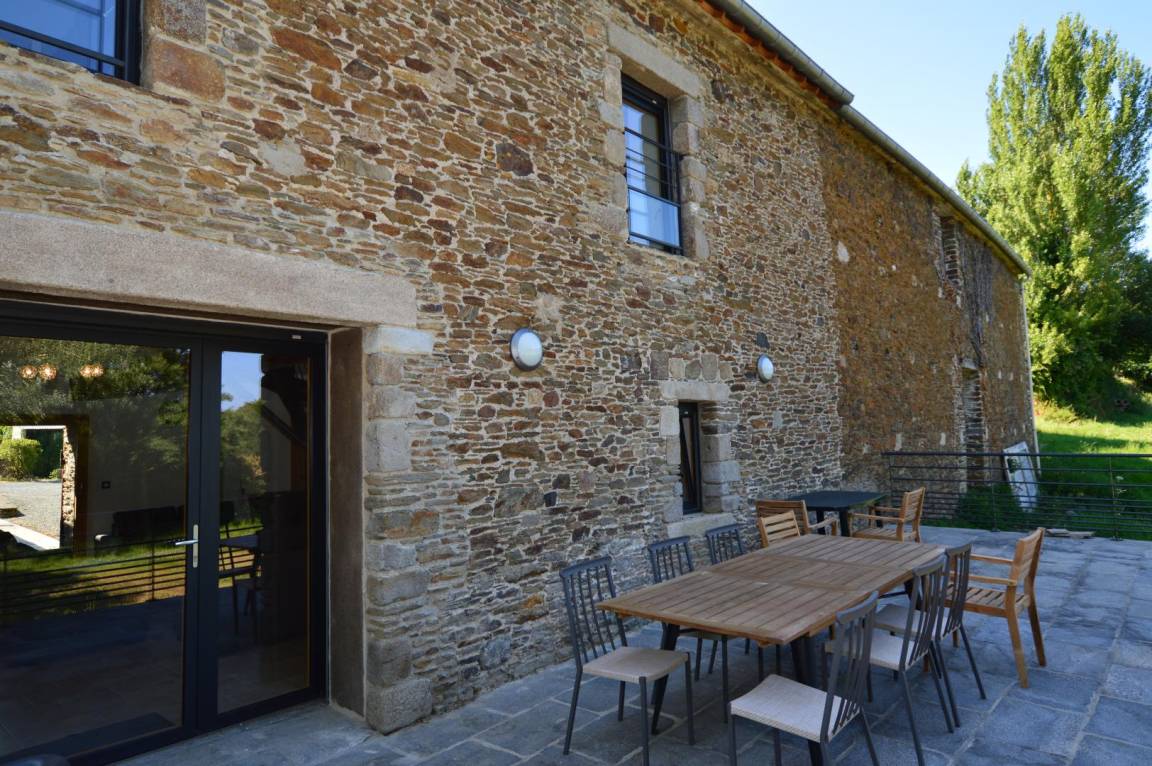 127 M² Gîte ∙ 4 Chambres ∙ 8 Personnes - Saint-Coulomb