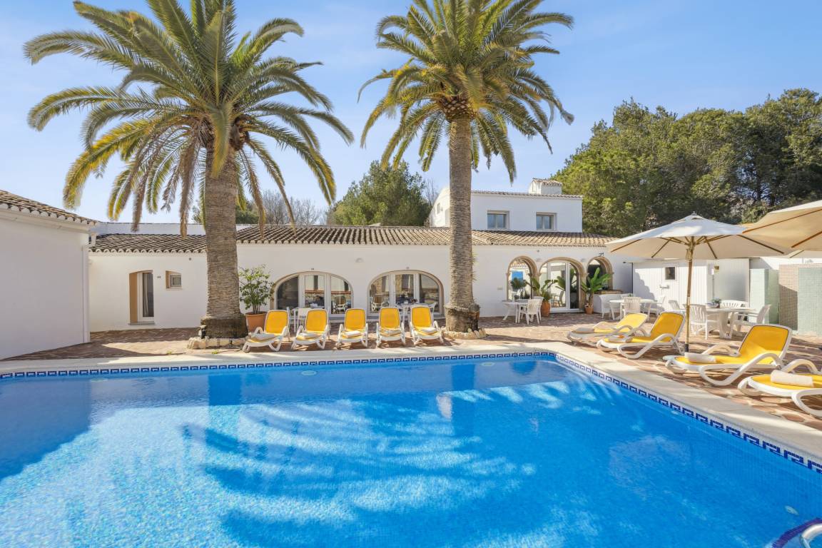 615 M² House ∙ 15 Bedrooms ∙ 34 Guests - Xàbia