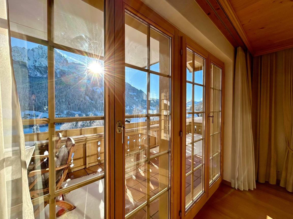 140 M² Ferienwohnung ∙ 4 Schlafzimmer ∙ 8 Gäste - Rougemont