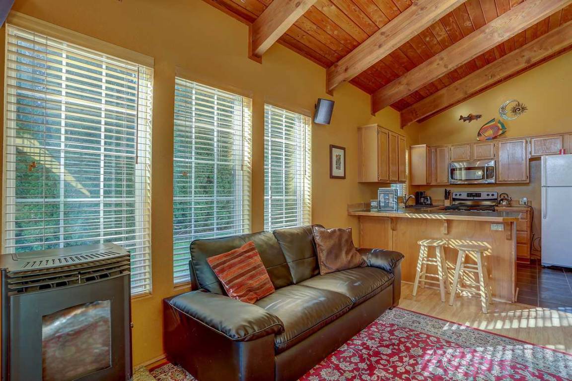 65 M² House ∙ 1 Bedroom ∙ 2 Guests - White Salmon, WA