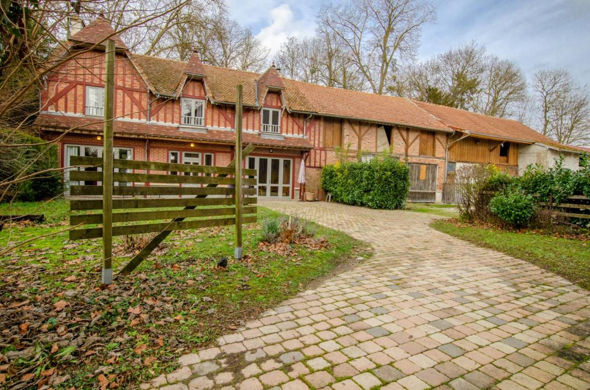 176 M² Gîte ∙ 4 Habitaciones ∙ 10 Huéspedes - Romilly-sur-Seine