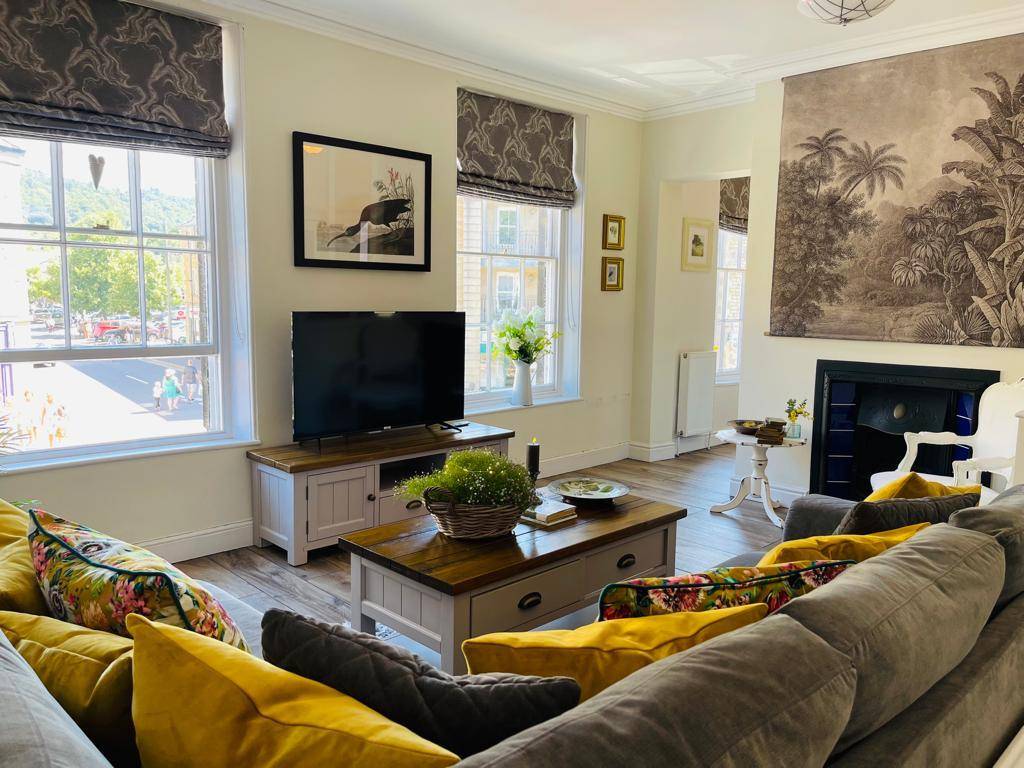 56 M² Apartment ∙ 2 Bedrooms ∙ 4 Guests - Bakewell