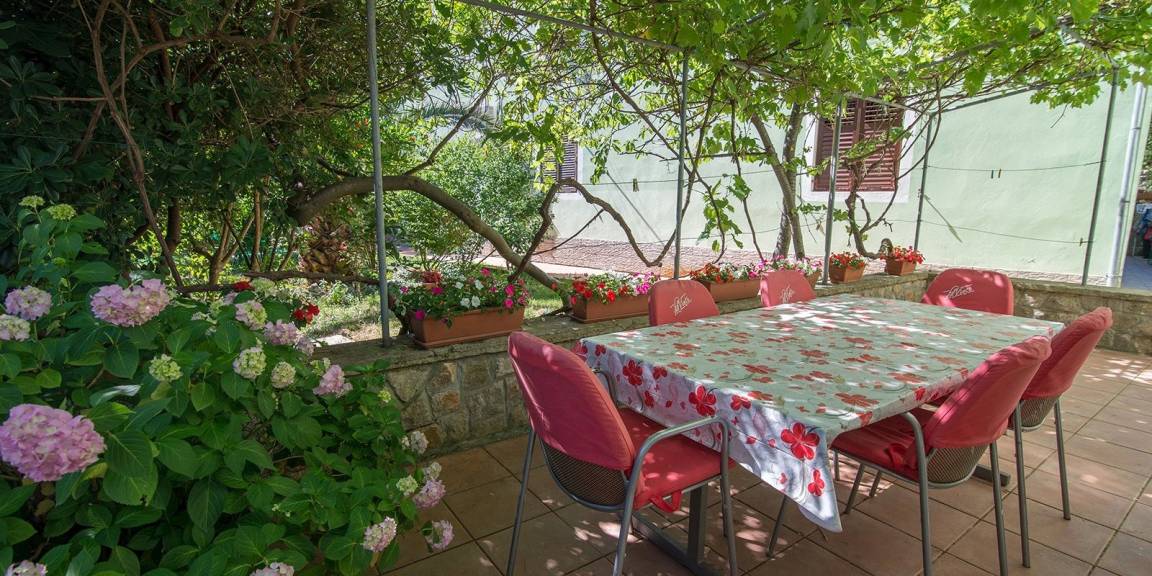 58 M² Ferienwohnung ∙ 2 Schlafzimmer ∙ 5 Gäste - Veli Lošinj