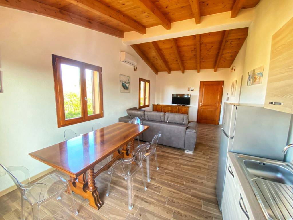 70 M² Apartment ∙ 2 Bedrooms ∙ 4 Guests - San Teodoro