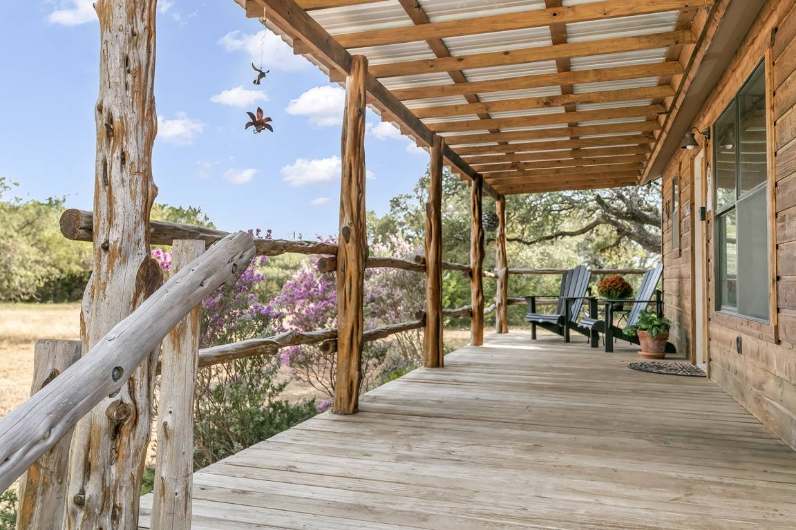 Cabin ∙ 1 Bedroom ∙ 2 Guests - Fredericksburg, TX