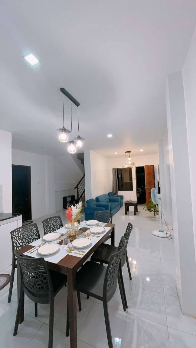 120 M² House ∙ 3 Bedrooms ∙ 14 Guests - Mati