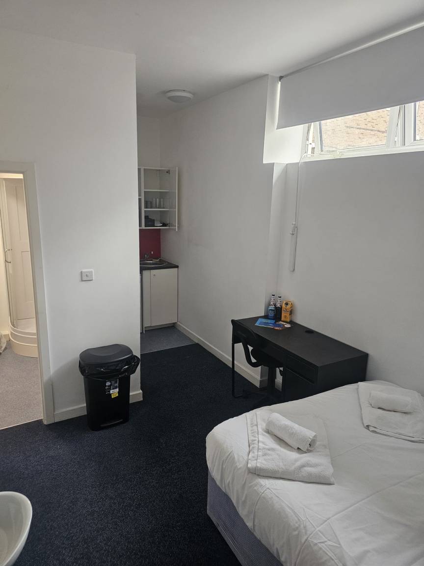 28 M² Studio Flat ∙ 2 Guests - Nuneaton