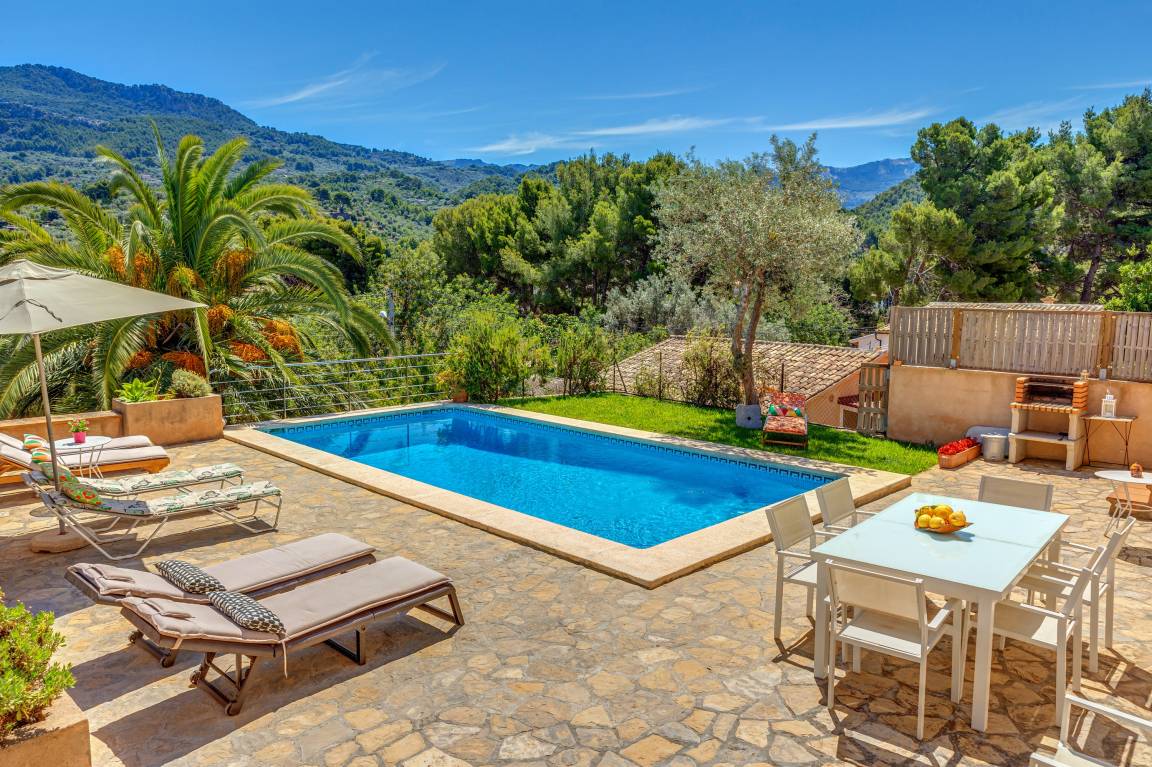 200 M² House ∙ 4 Bedrooms ∙ 8 Guests - Deià